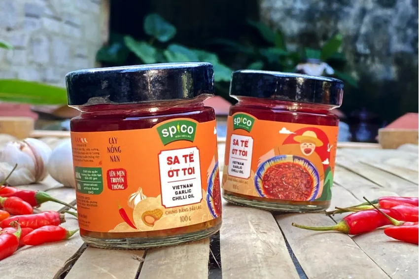 Vietnam Garlic Chilli Oil - SPICO | CHUS
