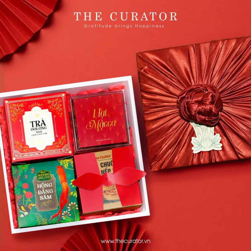 "Everlasting Spring Peace" Tet Gift Box - Ginseng & Tea